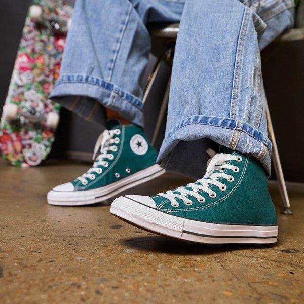 Converse High Cut, Women's Fashion, Footwear, Sneakers on Carousell