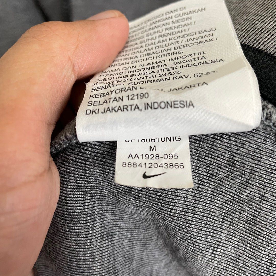 DARK GRAY NIKE TECH FLEECE JACKET (CHELSEA F.C.), Men's Fashion, Coats ...