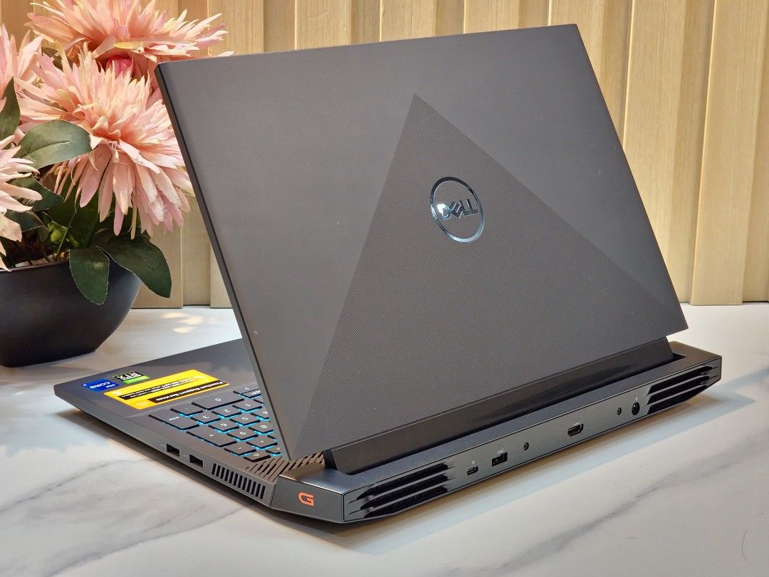 Dell G15 5520 P105F 15.6-inch FHD 1080 144Hz G-Sync i7-12700H 16GB Ram ...