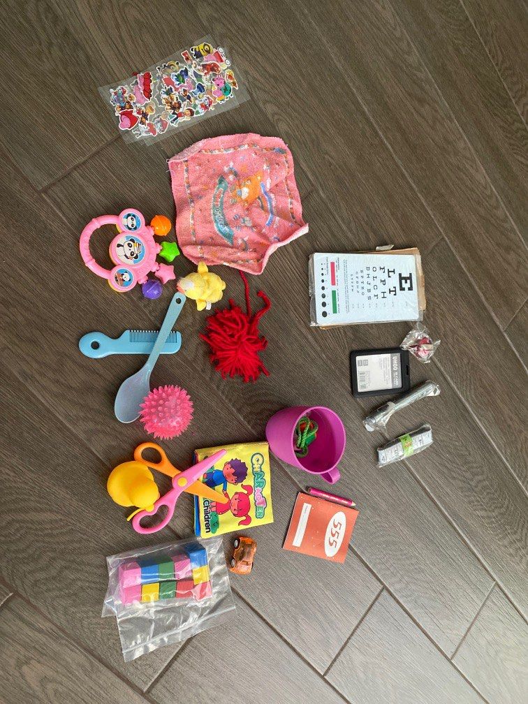 developmental assessment kit plus more, Hobbies & Toys, Stationery ...