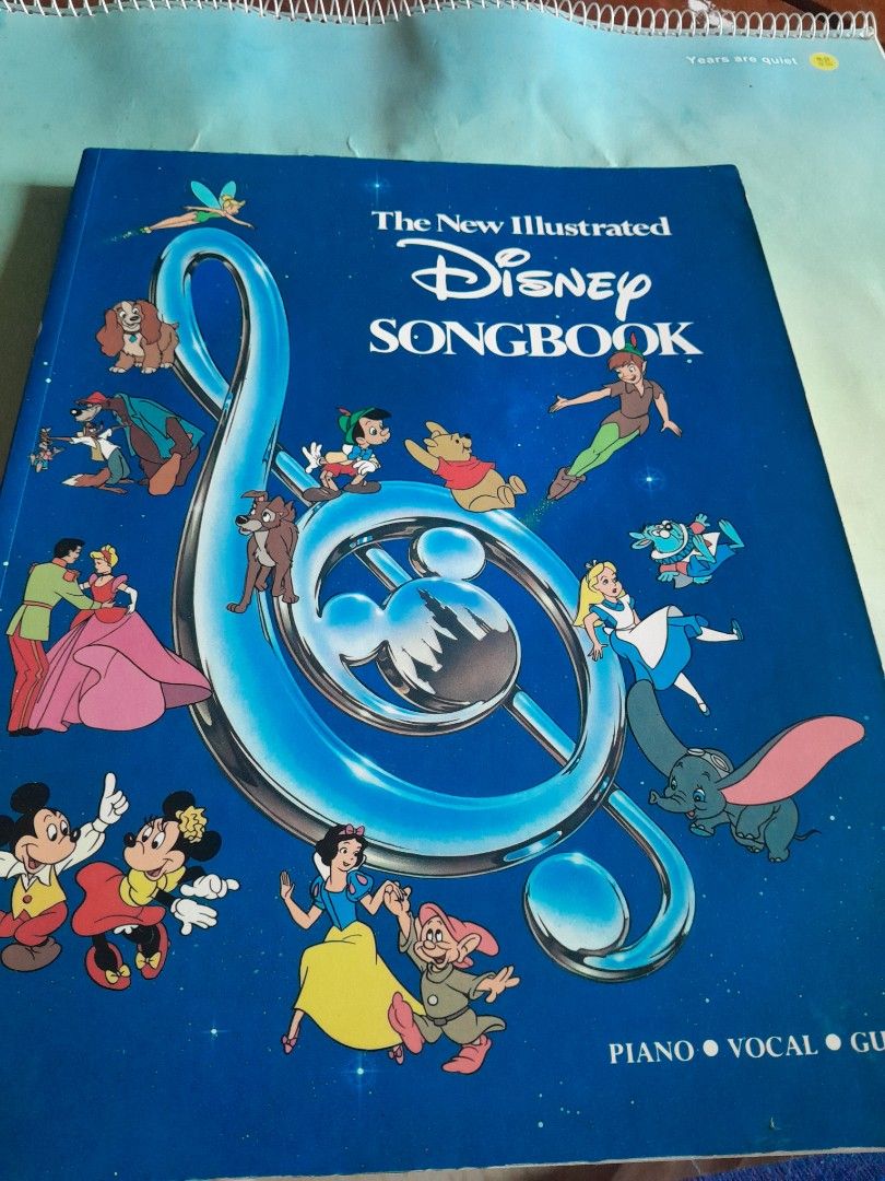 Disney songbook, Hobbies & Toys, Music & Media, Music Scores on Carousell