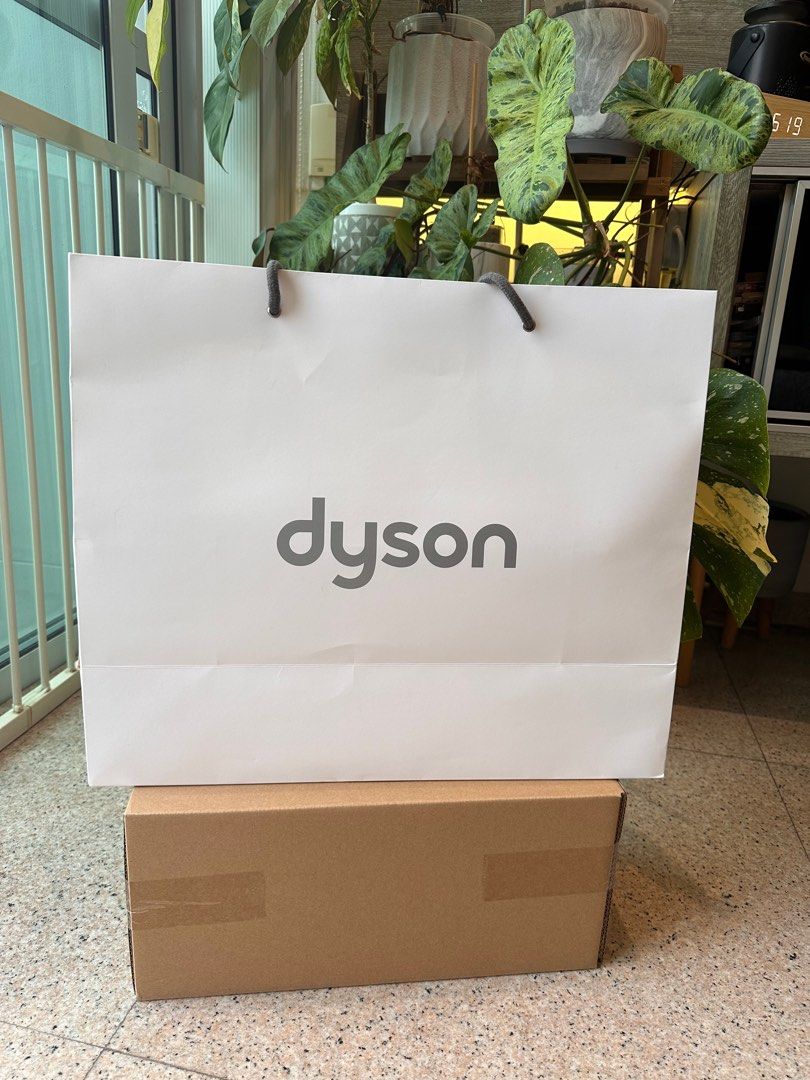 Dyson Supersonic Hairdryer, Beauty & Personal Care, Hair on Carousell