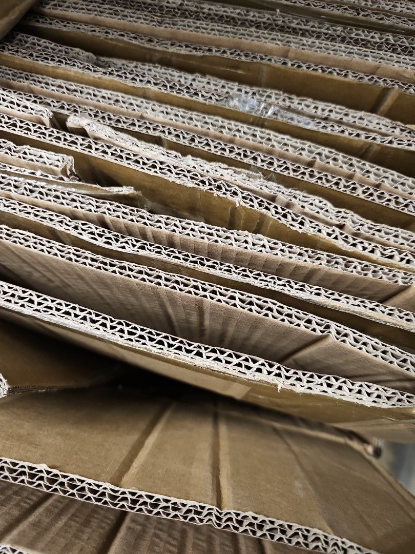 Extra huge & thick cardboard boxes, Furniture & Home Living, Home ...