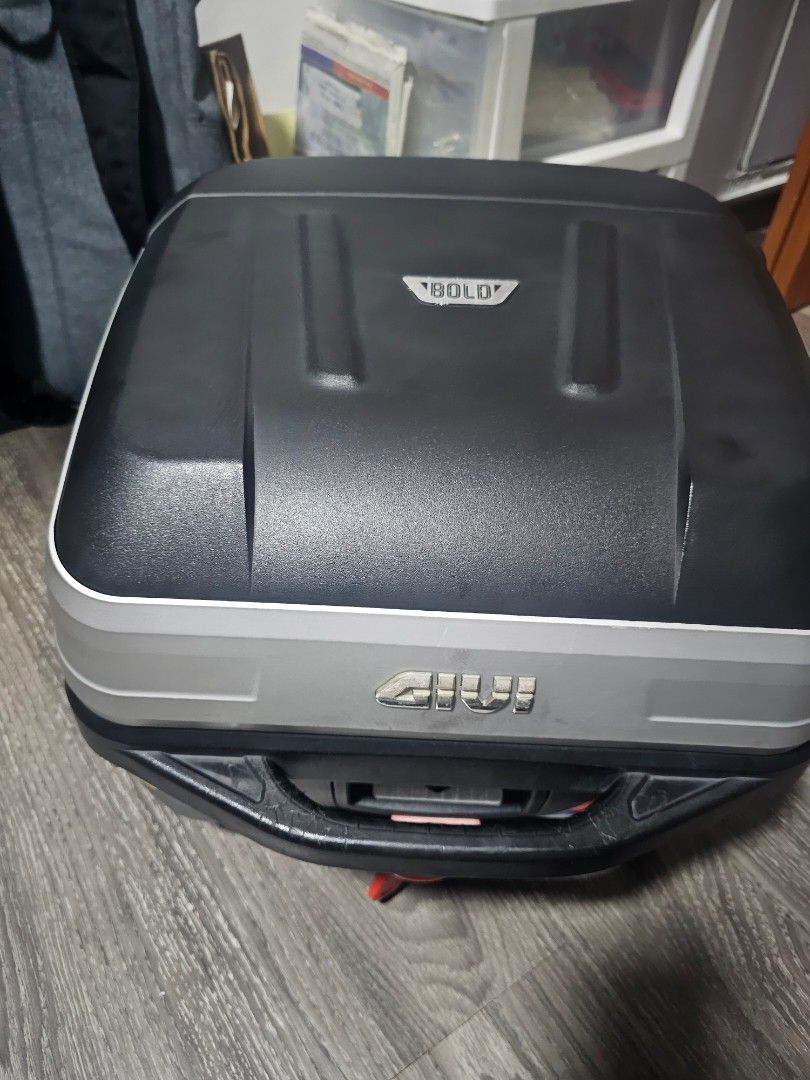 Givi Box, Motorcycles, Motorcycle Accessories on Carousell