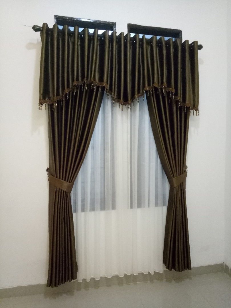 Gorden poni klasik, Perabotan Rumah di Carousell