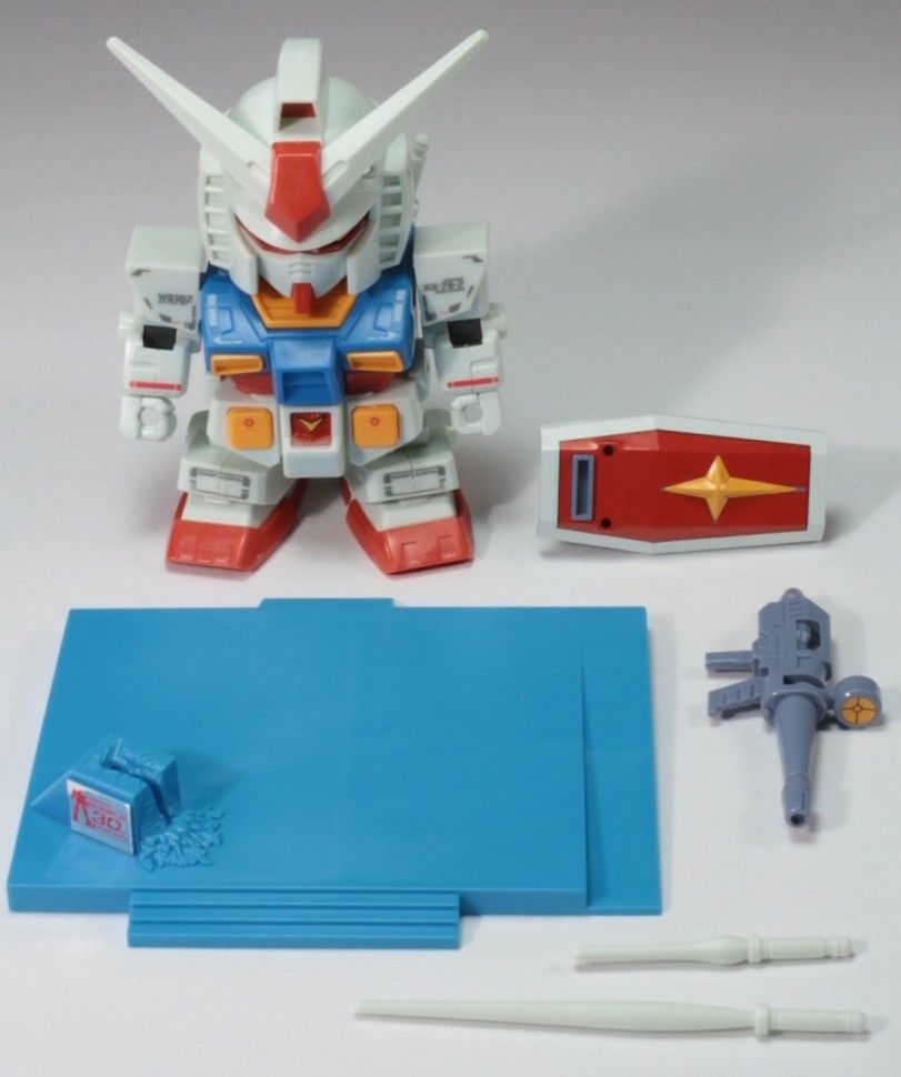 Gundam project Model kit Gunpla Mobile suit Gundam RX-78-2 SD BB Senshi ...