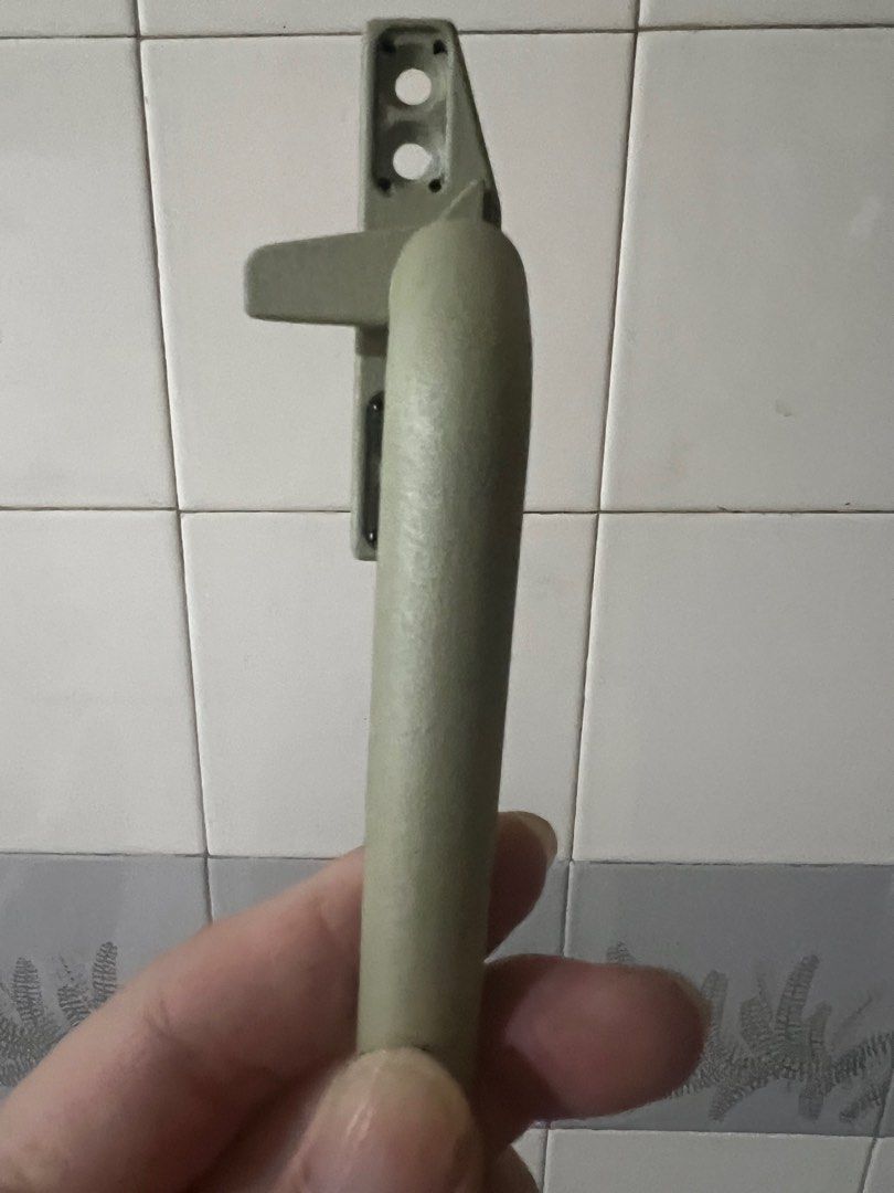 HDB Windows Handle, Furniture & Home Living, Security & Locks, Locks ...