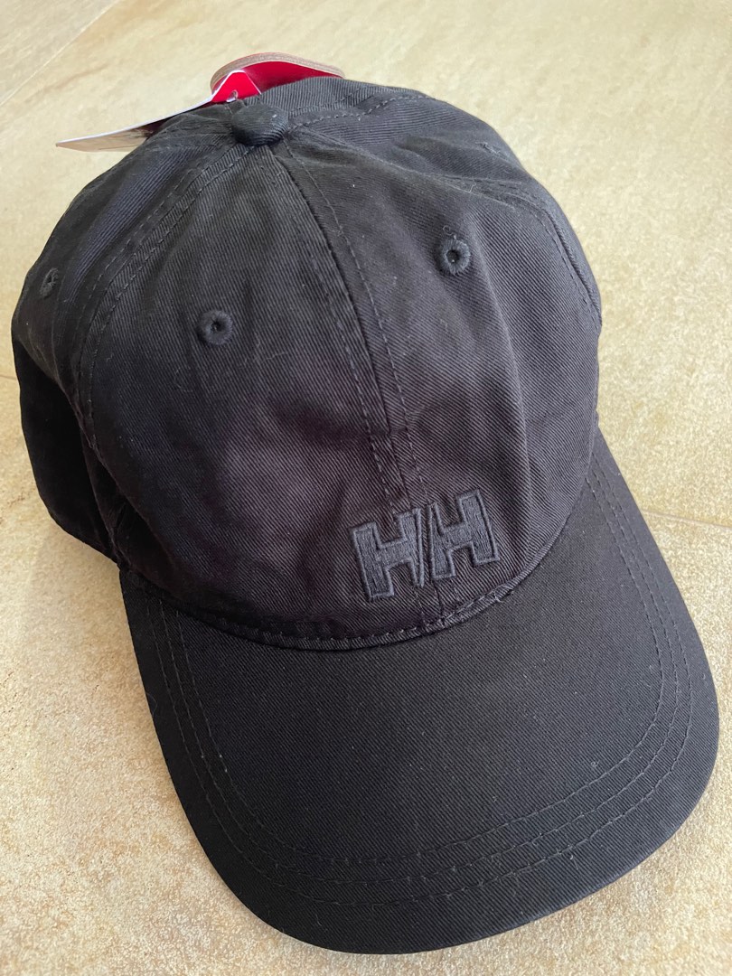 helly hansen black cap