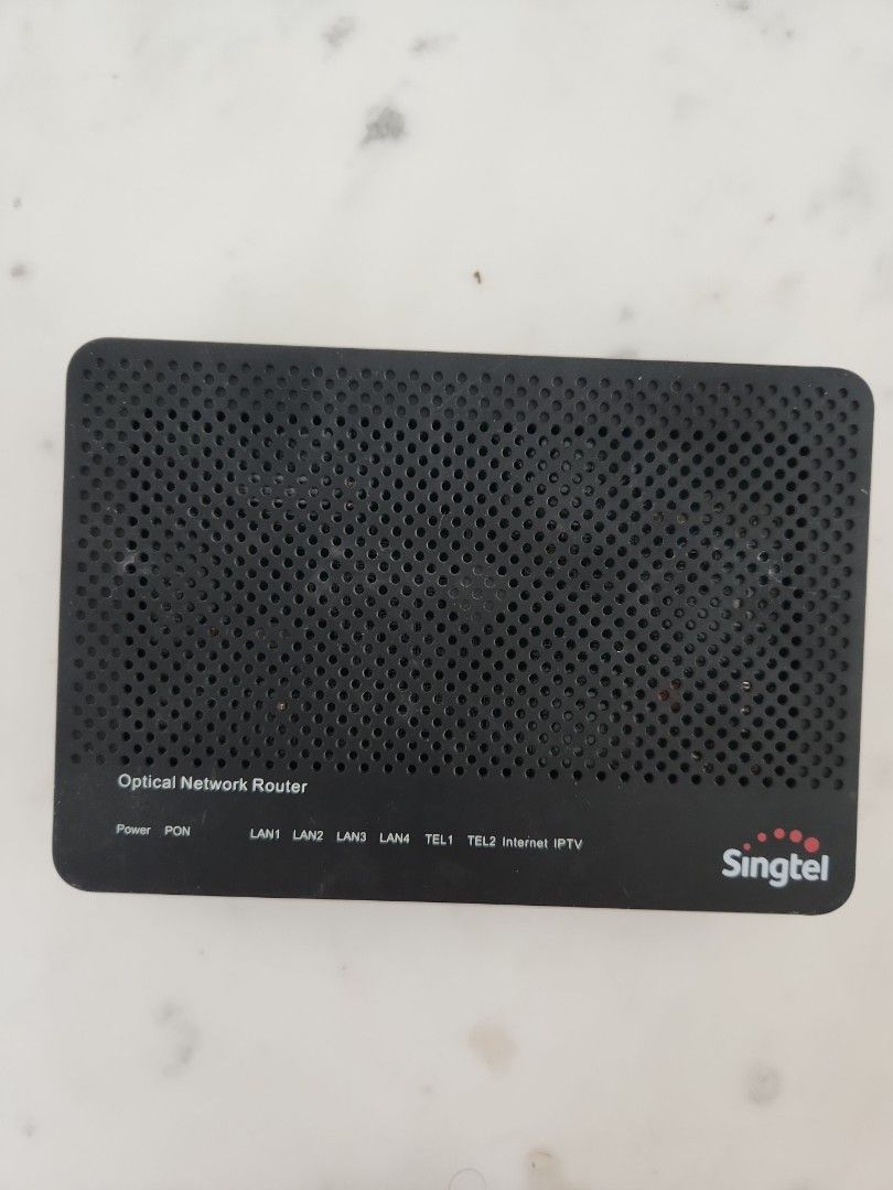 Huawei fiber modem (made for M1 and Singtel), Computers & Tech, Parts ...