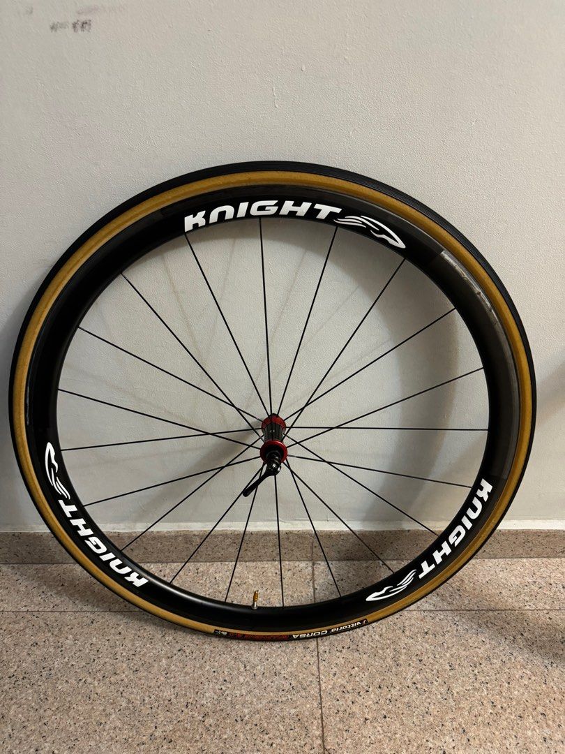 Knight Composite 35mm Carbon Wheelset with Aivee Edition One Hubs ...