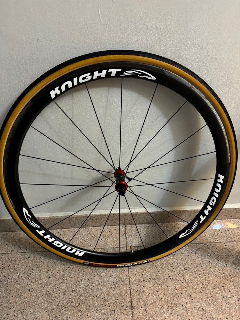 Knight Composite 35mm Carbon Wheelset with Aivee Edition One Hubs ...