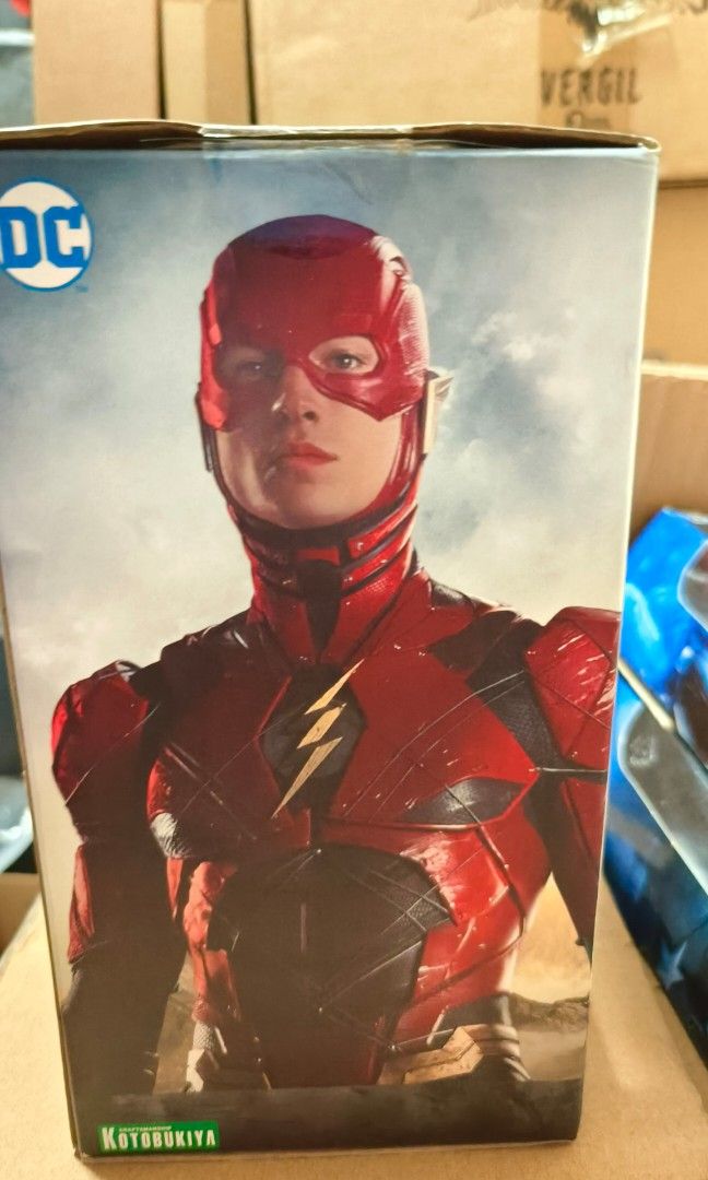 Kotobukiya The flash justice league mib, Hobbies & Toys, Toys & Games ...