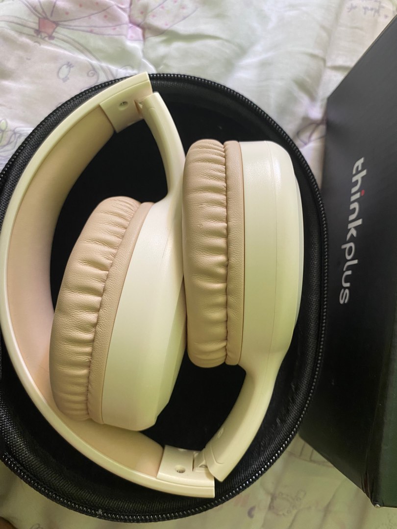 Lenovo ThinkPlus Headphone, Audio, Headphones & Headsets on Carousell