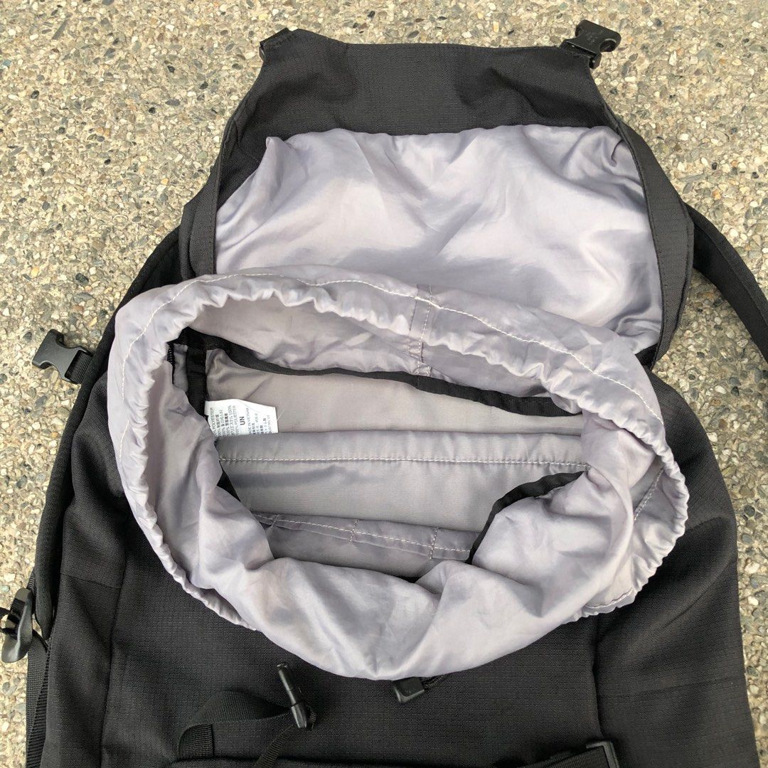 Levis Laptop Backpack Black, Men's Fashion, Bags, Backpacks on Carousell