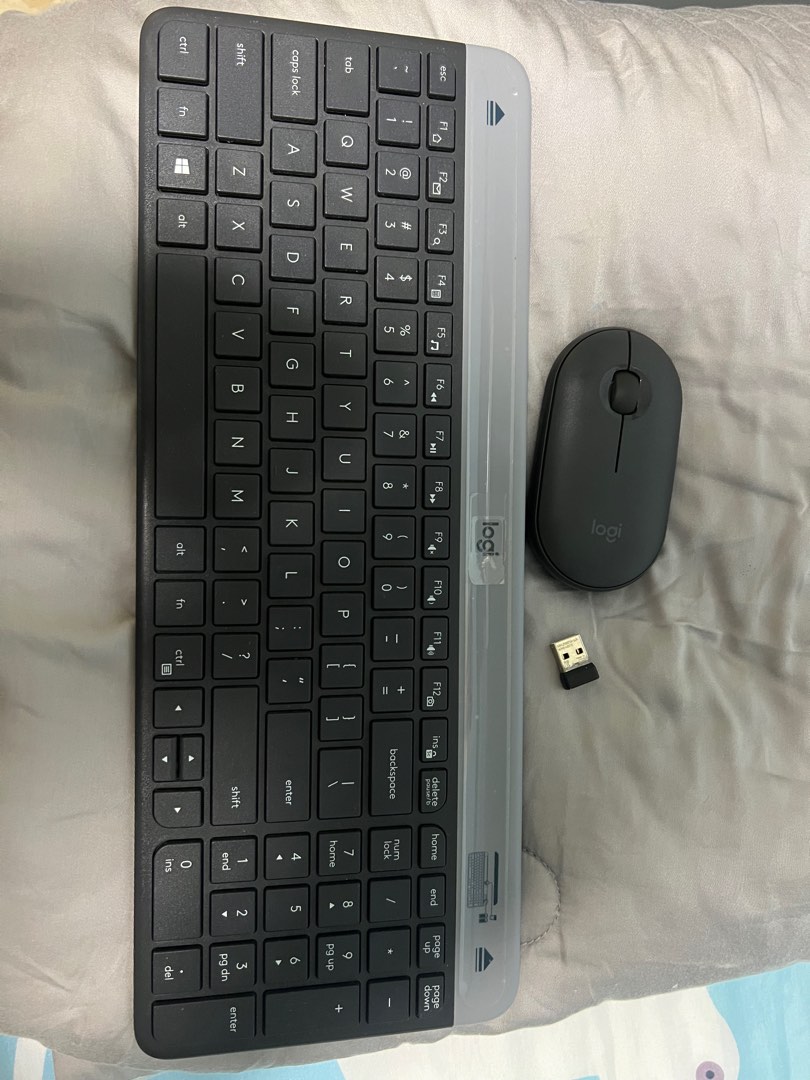 Logi K470 Wireless keyboard and mouse, Computers & Tech, Parts ...