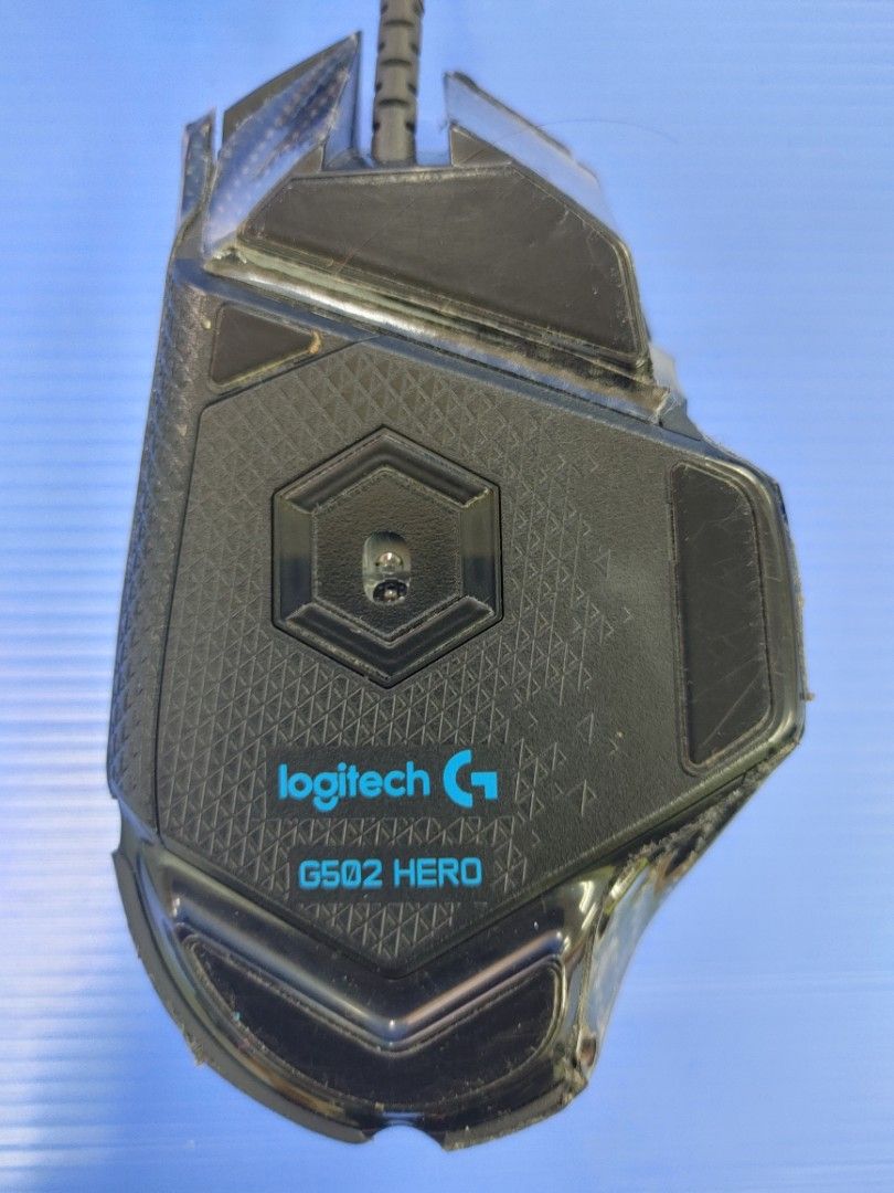 Logitech 502 Hero Full Corbon Fiber Body, Computers & Tech, Parts ...