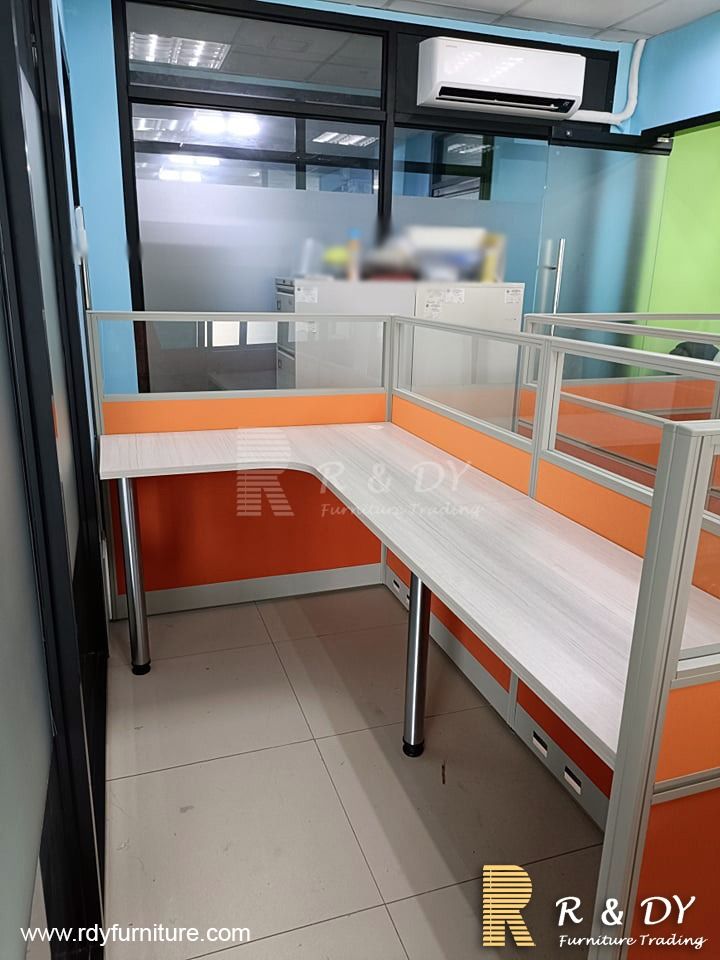 L-type Table/ Modular Office Partition Table/ Workstation/ Cubicle ...