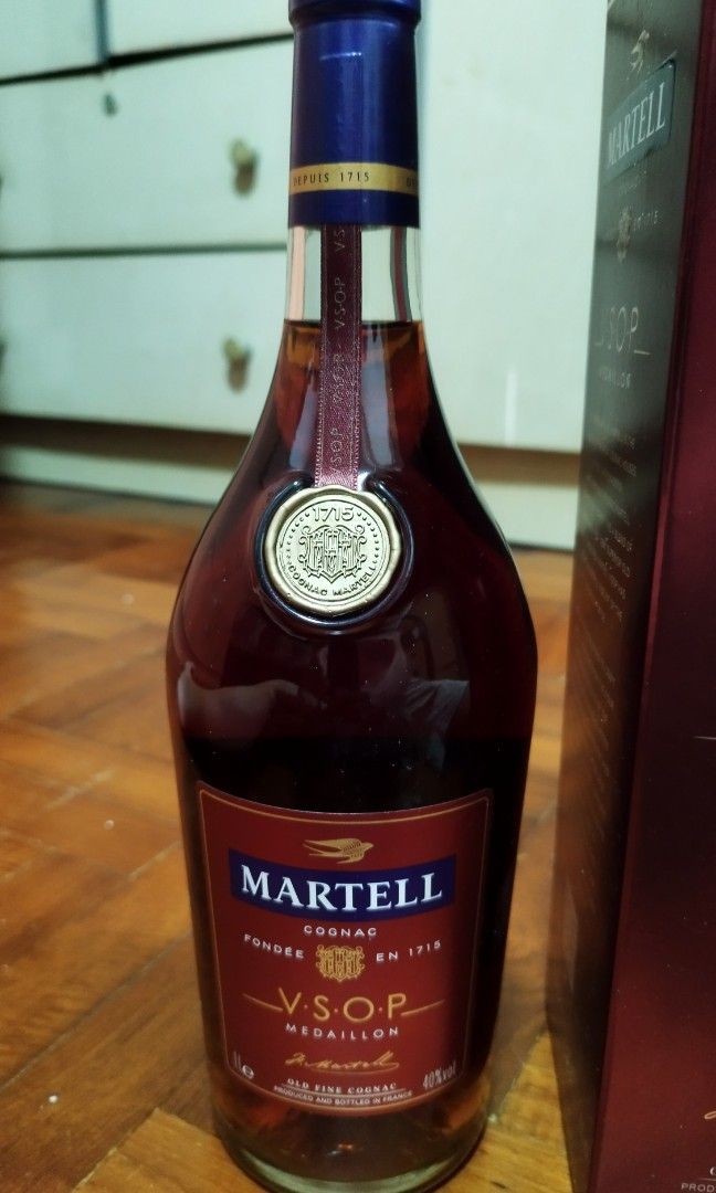 Martel VSOP 1L, Food & Drinks, Alcoholic Beverages on Carousell