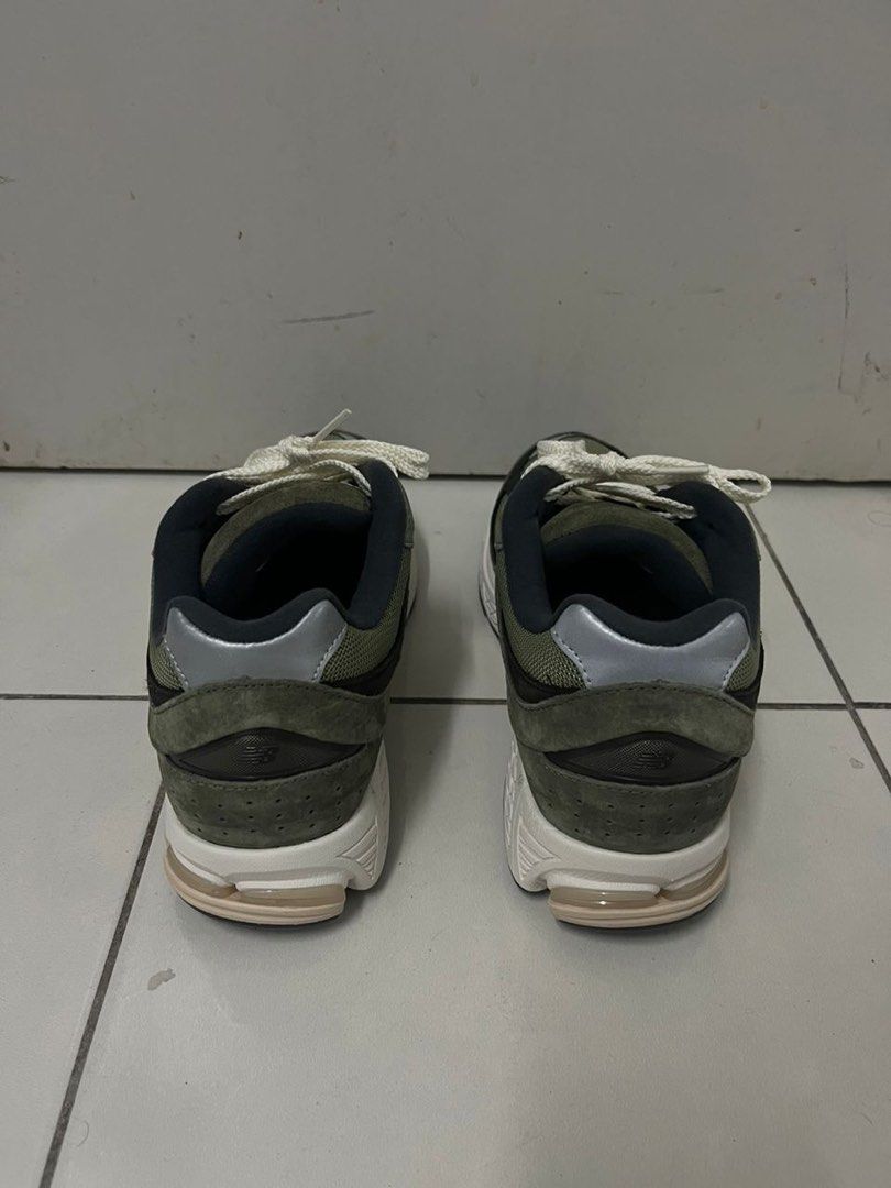 New balance 2002r(m2002rhn) olive green, Men's Fashion, Footwear ...