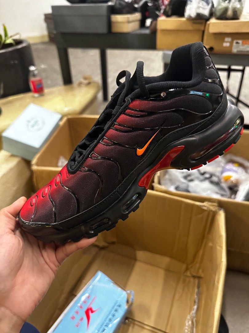 Nike Air US 8, Men's Fashion, Footwear, Sneakers on Carousell