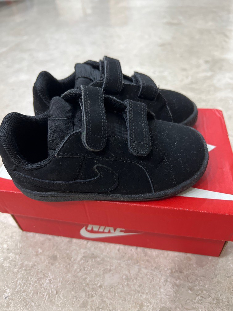 Nike Court Royale size 7C, Babies & Kids, Babies & Kids Fashion on ...