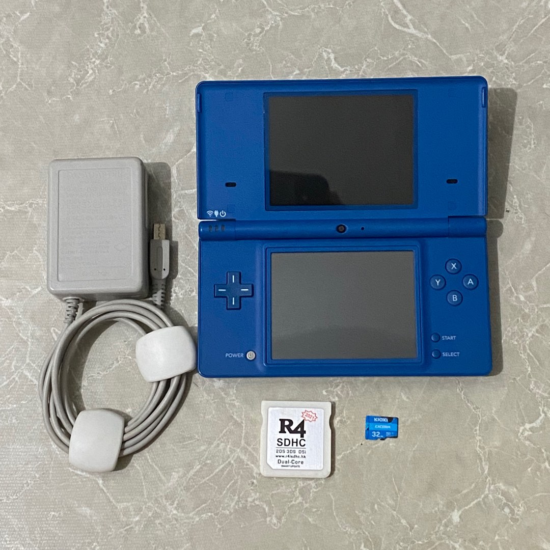Nintendo DSi, Video Gaming, Video Game Consoles, Nintendo on Carousell