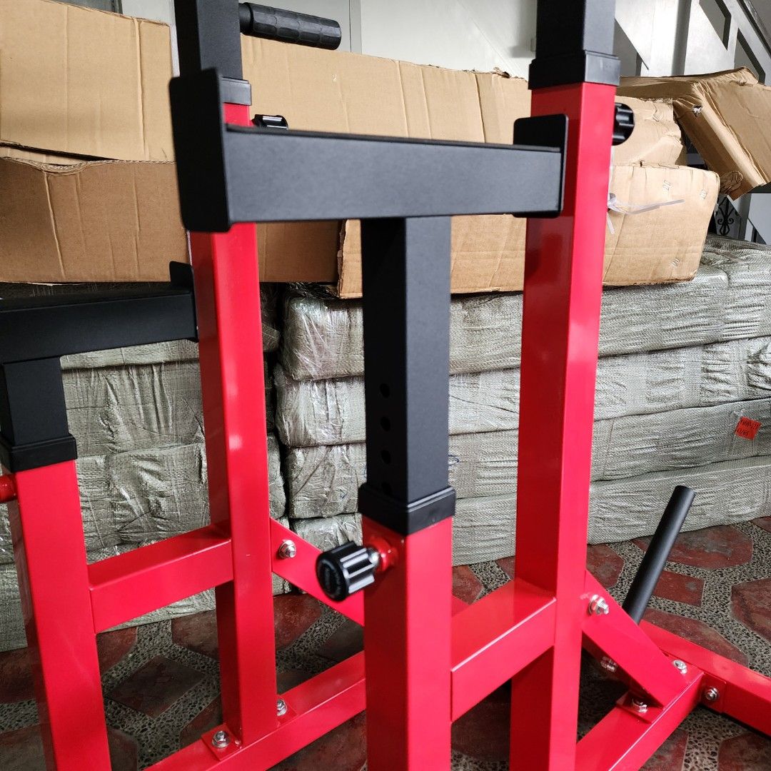 Portable Squat Rack with Dips, Sports Equipment, Exercise & Fitness ...