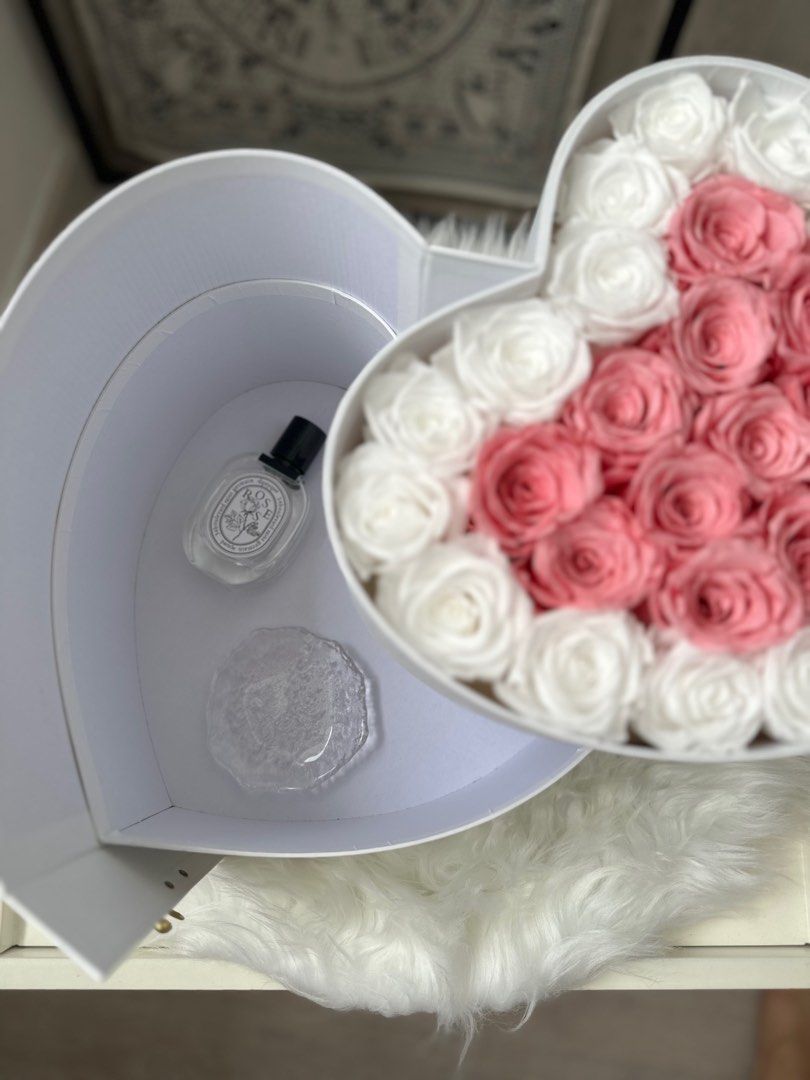Preserved roses proposal & surprise box, Hobbies & Toys, Stationery ...