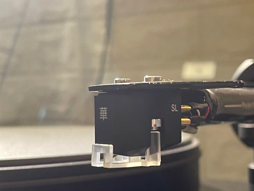 ProJect 6Perspex turntable. Sutherland Phono Preamp. Project Speed ...