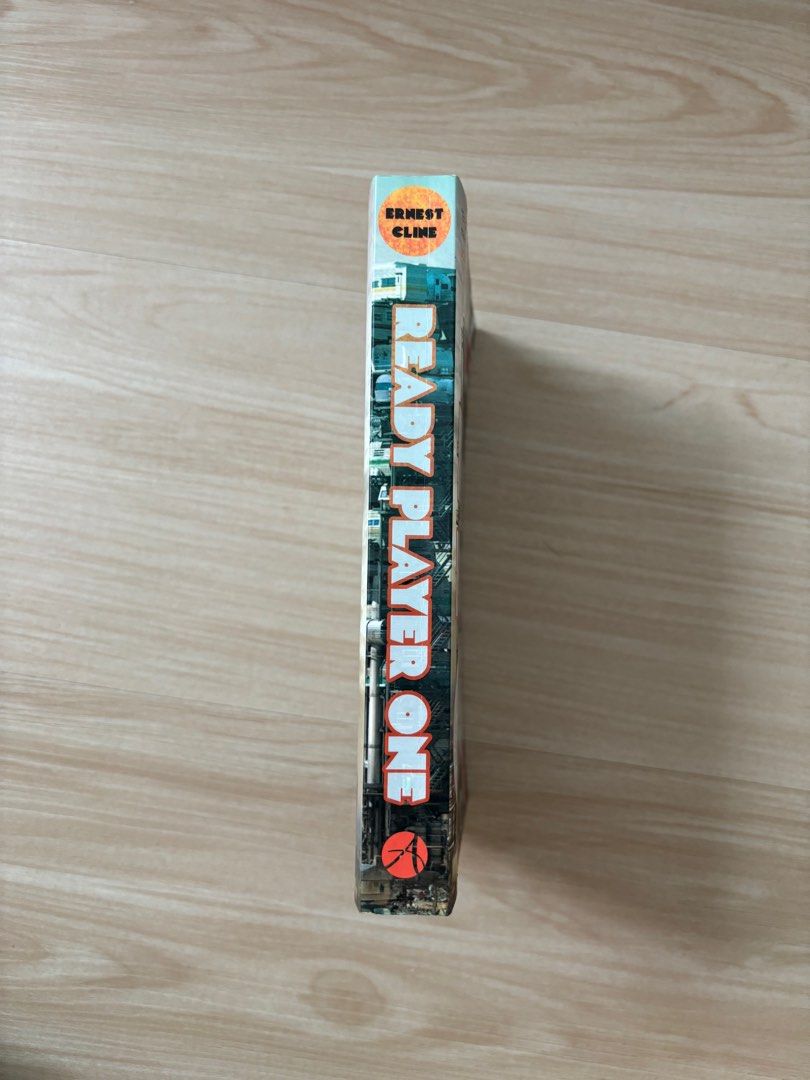 Ready Player One | Young Adult, Sci-Fi, Dystopian, Hobbies & Toys ...