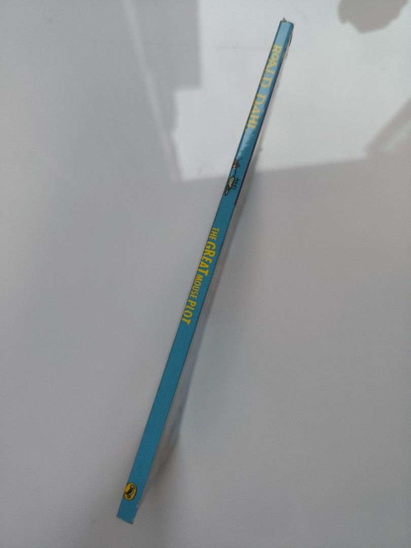 Roald Dahl The Great Mouse Plot, 興趣及遊戲, 書本 & 文具, 小說 & 故事書 - Carousell