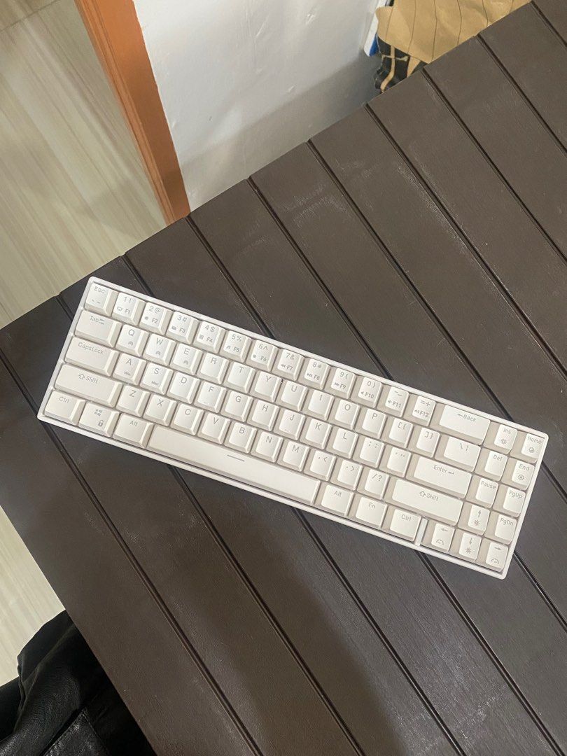 ROYAL KLUDGE RK71 BROWN SWITCH, Computers & Tech, Parts & Accessories ...