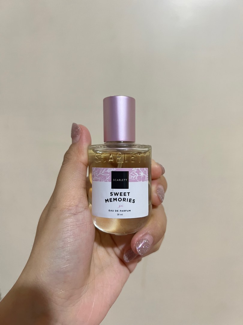 Scarlett parfum, Kesehatan & Kecantikan, Parfum, Kuku & Lainnya di ...
