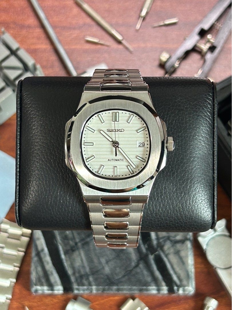 Seiko Nautilus Silver & White Watch, Luxury, Watches on Carousell
