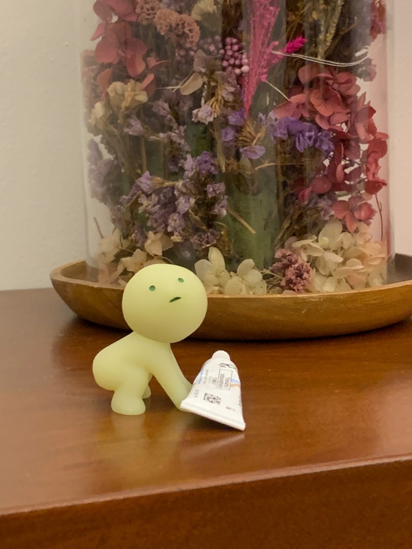 smiski lifting / at sleep, Hobbies & Toys, Toys & Games on Carousell