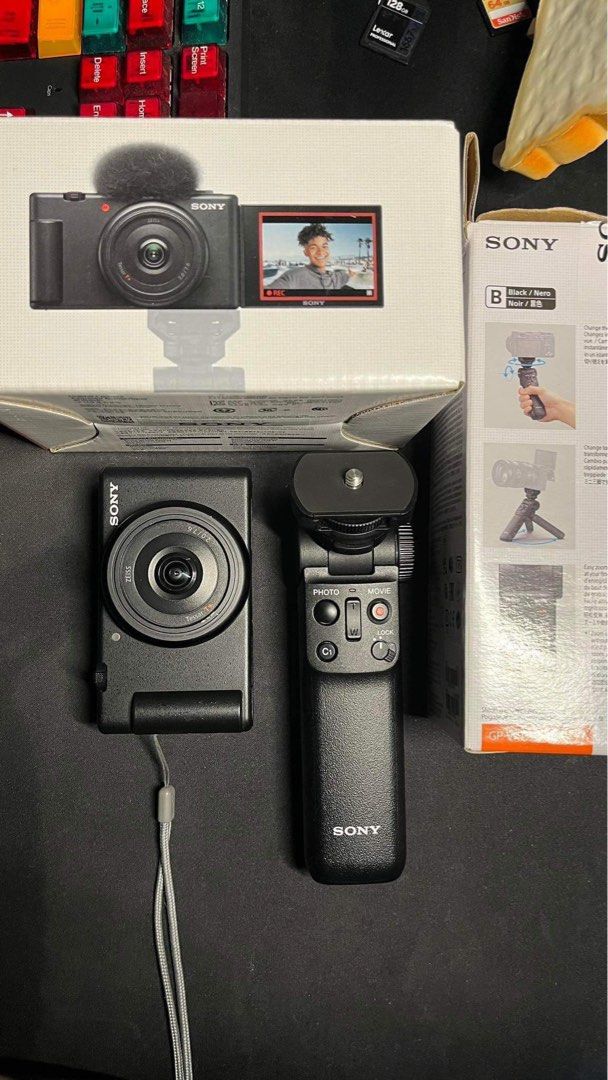 Sony ZV1F Sony Shooting Grip GO-VPT2BT, Mobile Phones & Gadgets, Other ...