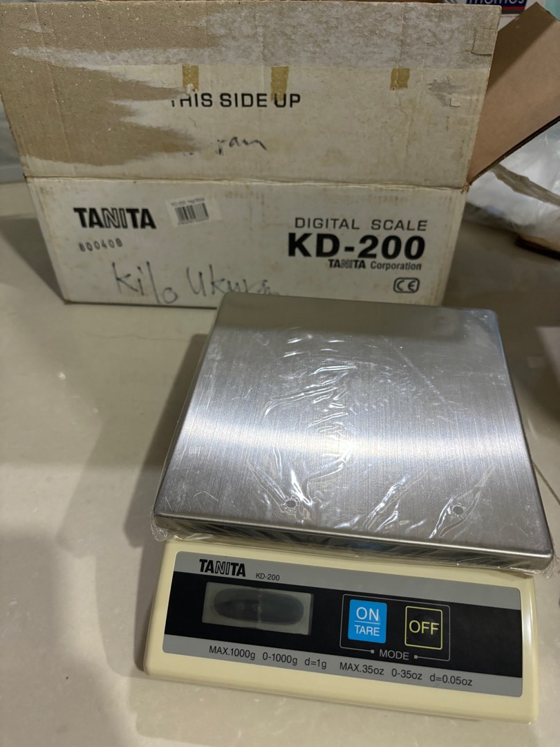 Tanita digital scale kd-200, Furniture & Home Living, Kitchenware ...