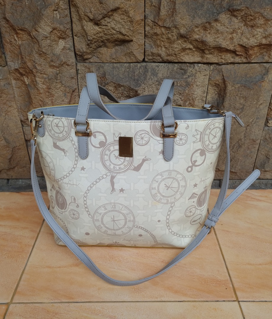 Tas Art Fever AA3S270L4 Two Way Bag Saffiano Leather, Fesyen Wanita ...