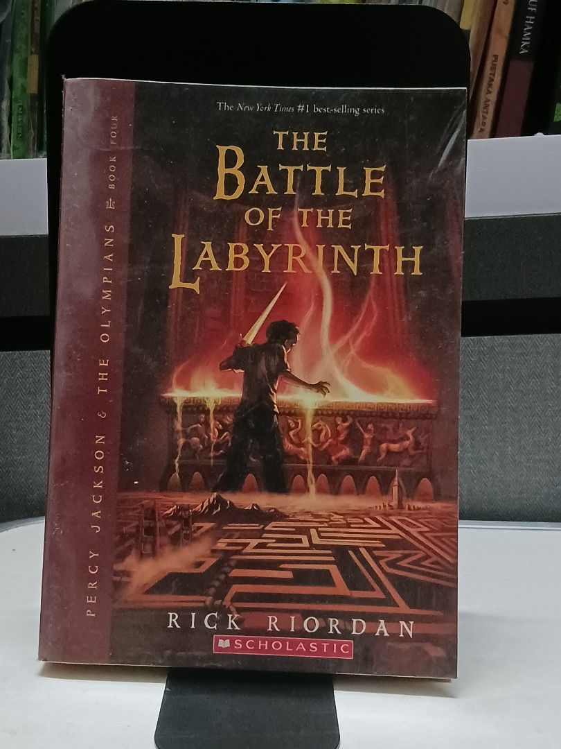 THE BATTLE OF THE LABYRINTH, Hobbies & Toys, Books & Magazines ...
