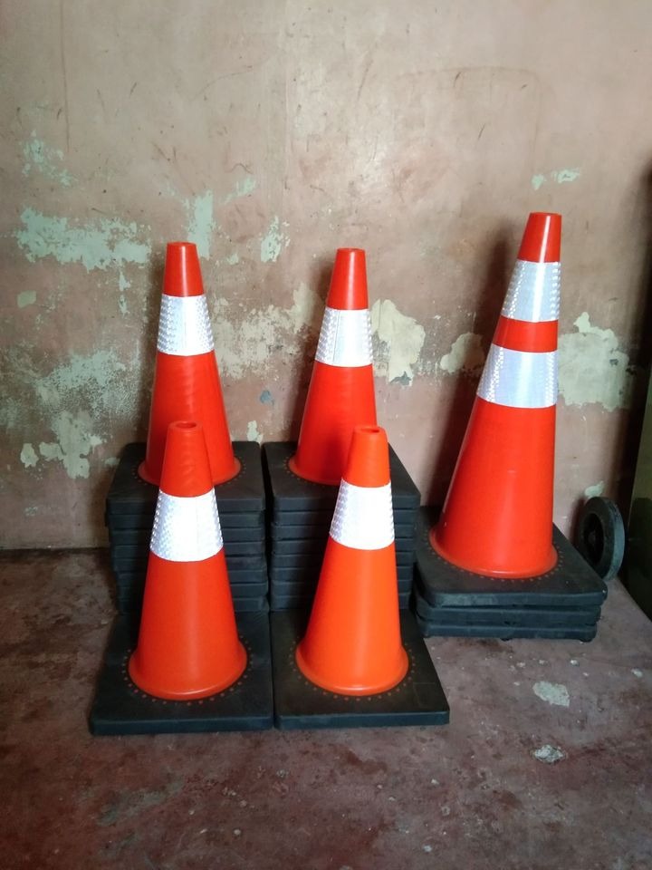 Traffic cone, Commercial & Industrial, Construction & Building ...