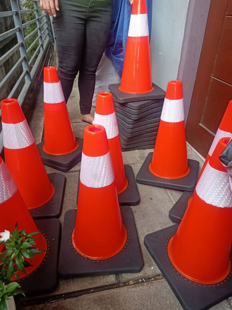 TRAFFIC CONE, Commercial & Industrial, Construction & Building ...