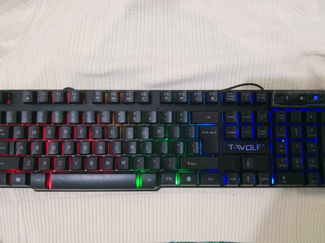 T-WOLF Gaming Keyboard (Backlit Keyboard, with Numpad), Computers ...