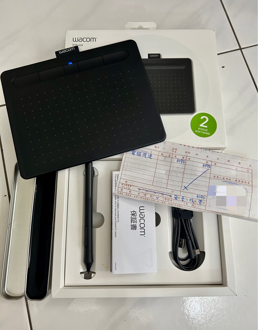 二手 Wacom CTL-4100WL 內含電繪筆+筆頭補充4個 電繪板 數位繪圖板 電繪版, 手機及配件, 其他在旋轉拍賣