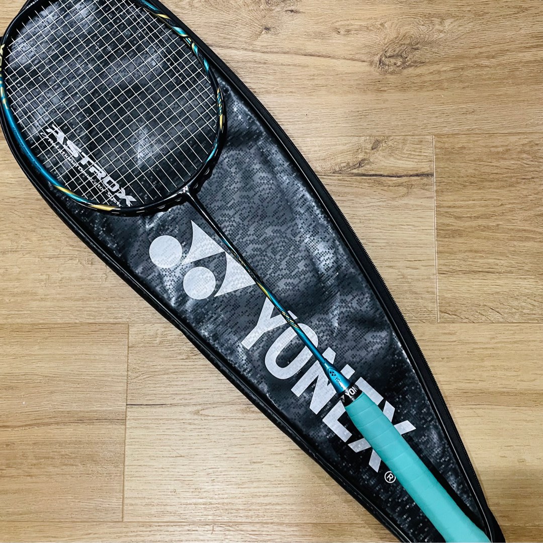 Yonex astrox88s pro/4U G5/strung with yonex bg66/yonex grip, Sports ...