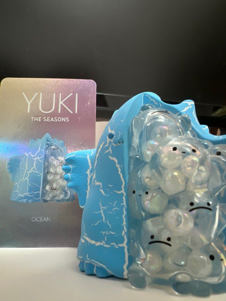 Yuki popmart, Hobbies & Toys, Memorabilia & Collectibles, Fan ...