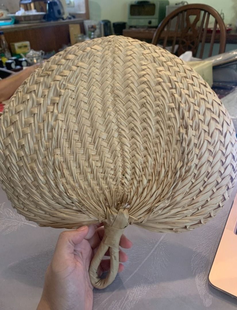 [04] Abaca fan w/ flowers + leaves, Hobbies & Toys, Stationary & Craft ...