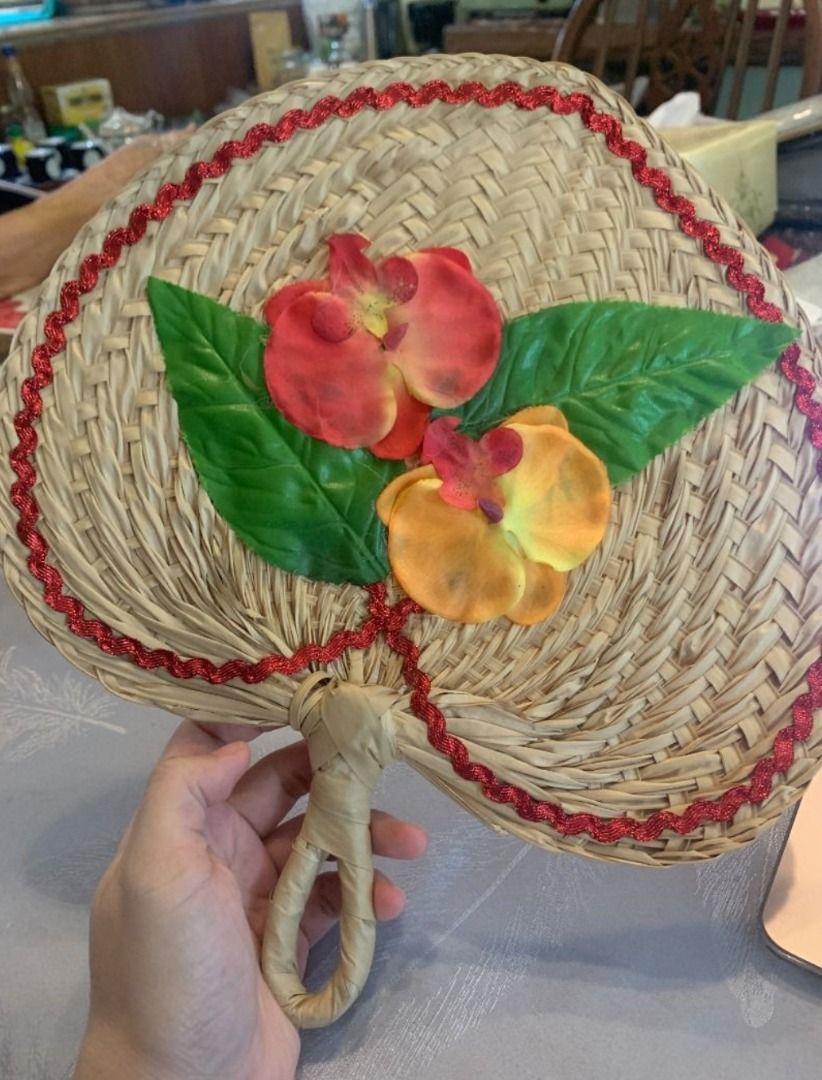 [04] Abaca fan w/ flowers + leaves, Hobbies & Toys, Stationary & Craft ...