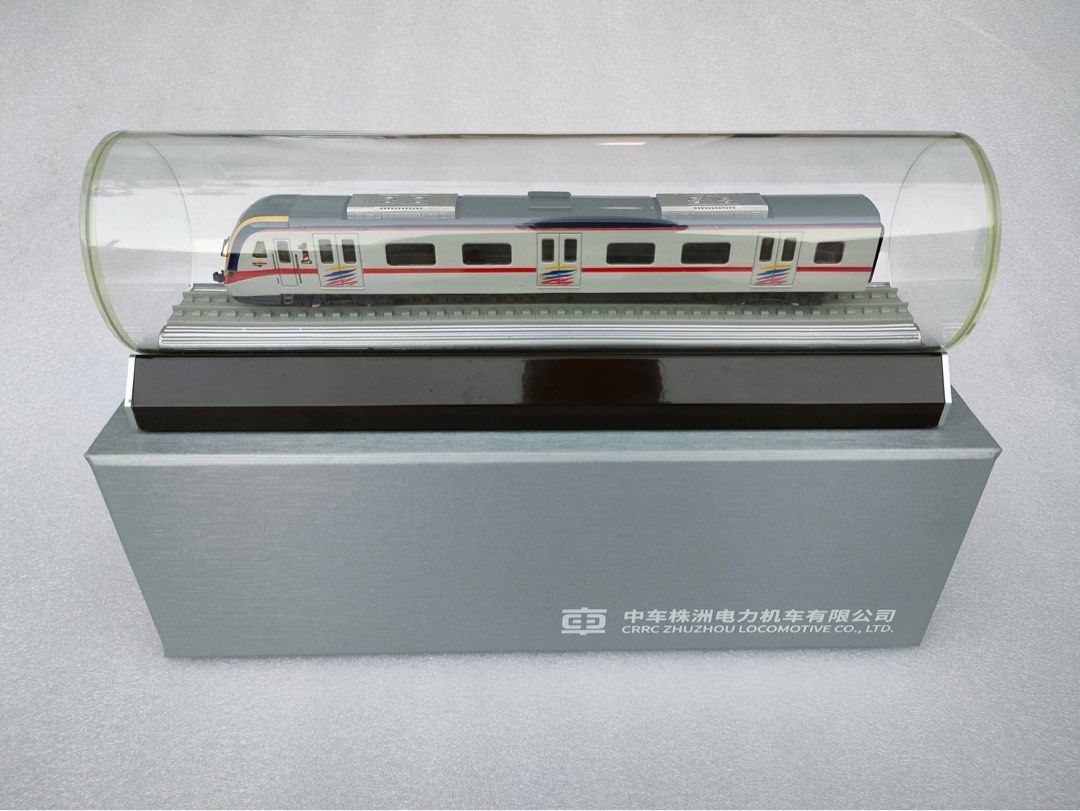 1:87 KTM Komuter Class 92 SCS Train Model, Hobbies & Toys, Toys & Games on Carousell