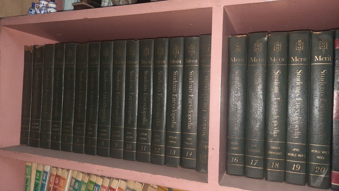 1976 Merit Encyclopedia 20 Volume Set Color Pics/Illustration, Hobbies ...