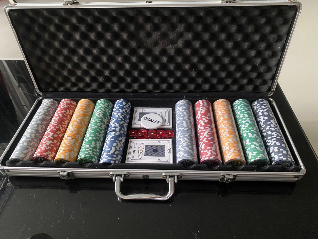 500 Piece Poker Chip Set, Hobbies & Toys, Toys & Games on Carousell